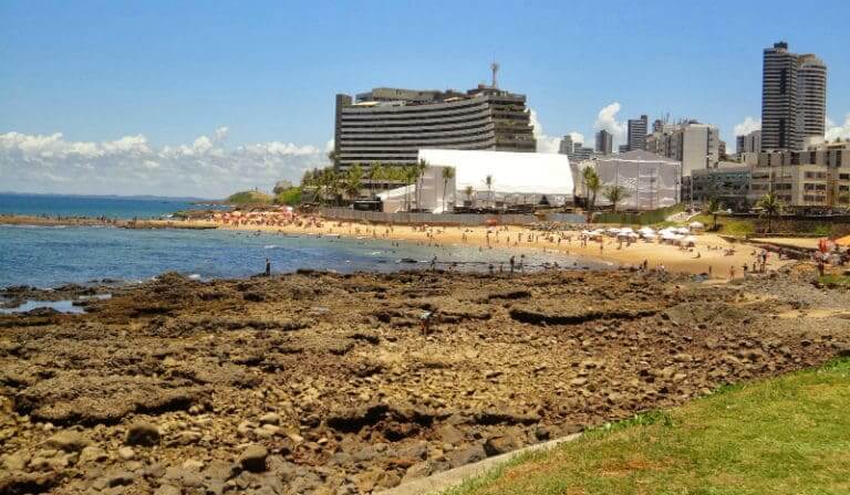 Praia de Ondina em Salvador - 2024 | Dicas incríveis!